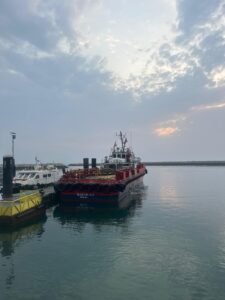 Services Boats – qsmaritime
